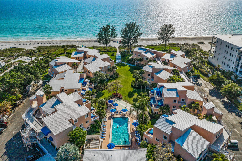 Resort at Longboat Key: Discover the Exclusive Sand Cay Beach Experience